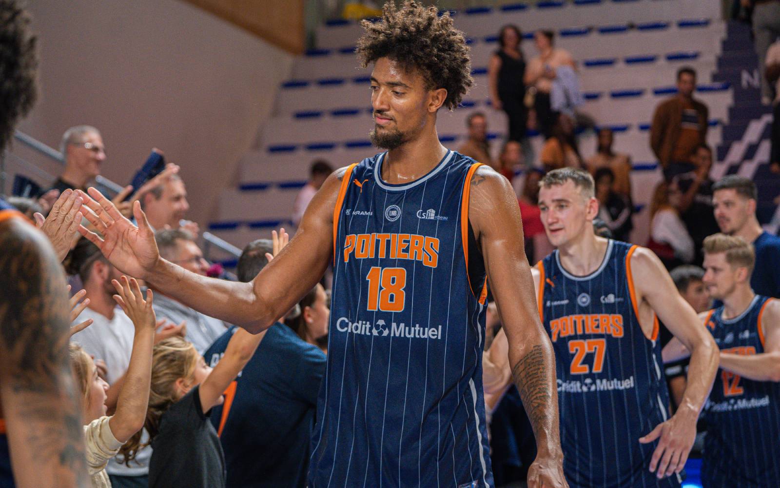 Equipe de France de basket : Jonathan Jeanne partenaire d'entraînement ...