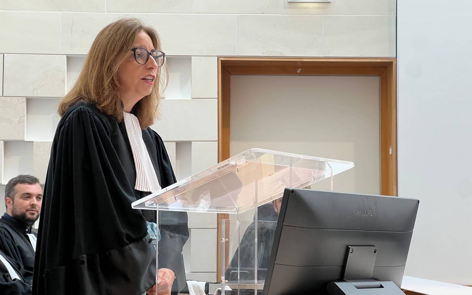 La procureure Rachel Bray veut "être à la hauteur de ce drame" | Le7.info